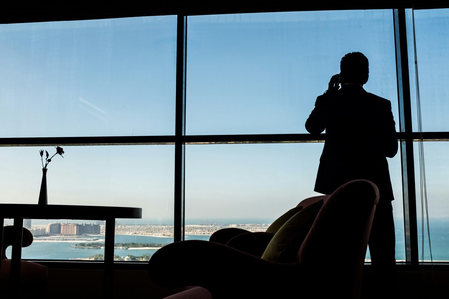 Cross-Country SIM Card for Business Travel | Weconnect eSIM